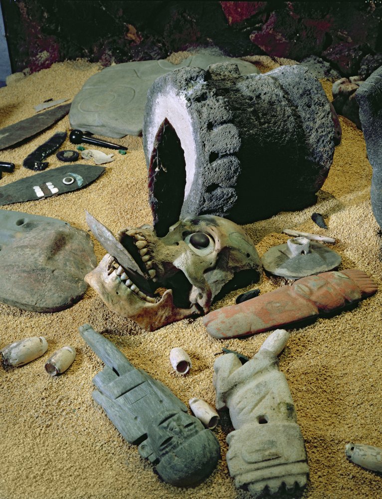 Aztec ritual objects from the south east corner of the Templo Mayor and ...