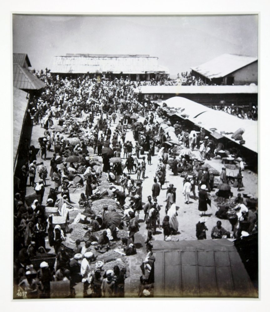 Bazaar, Darjeeling, photograph attributed to Bourne and Shepherd, c.1880