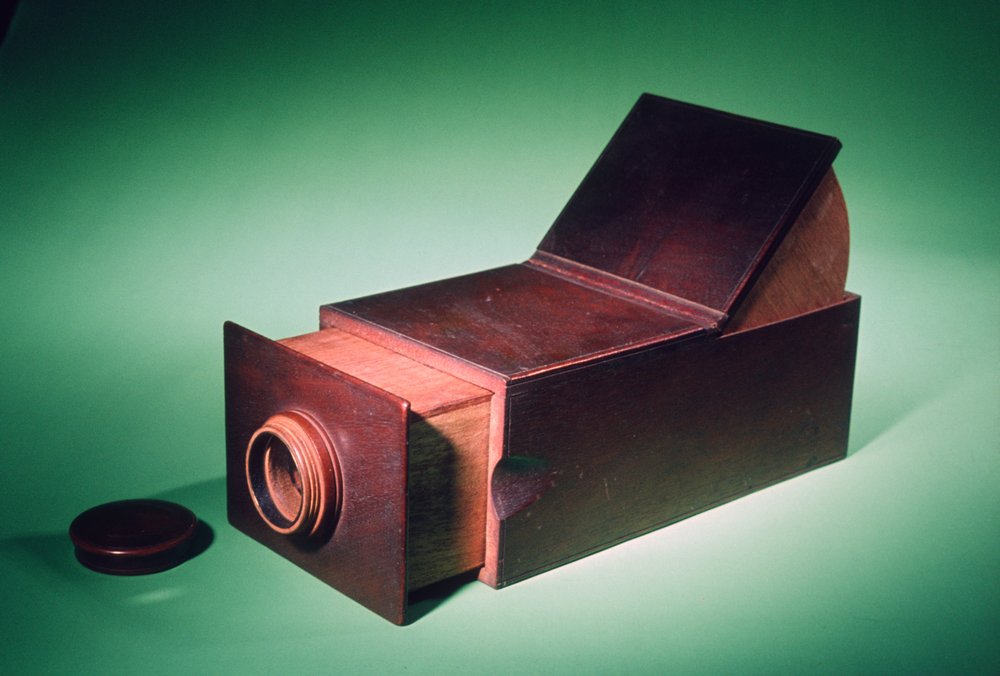 Portable sliding box camera obscura, c.1800