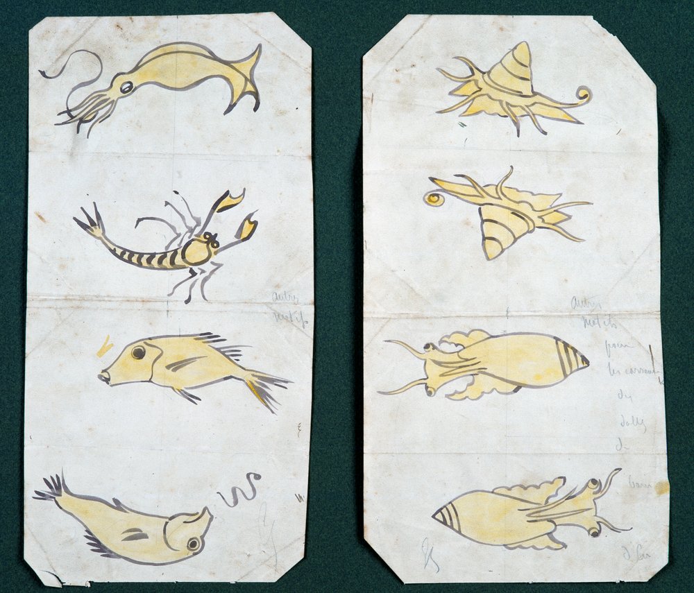 Motifs for bathroom tiles, Chateau d'Eu