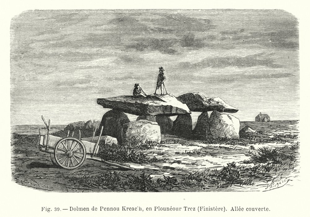 Dolmen of Pennou Kreach, in Plouneour Trez, Finistere, Covered Alley