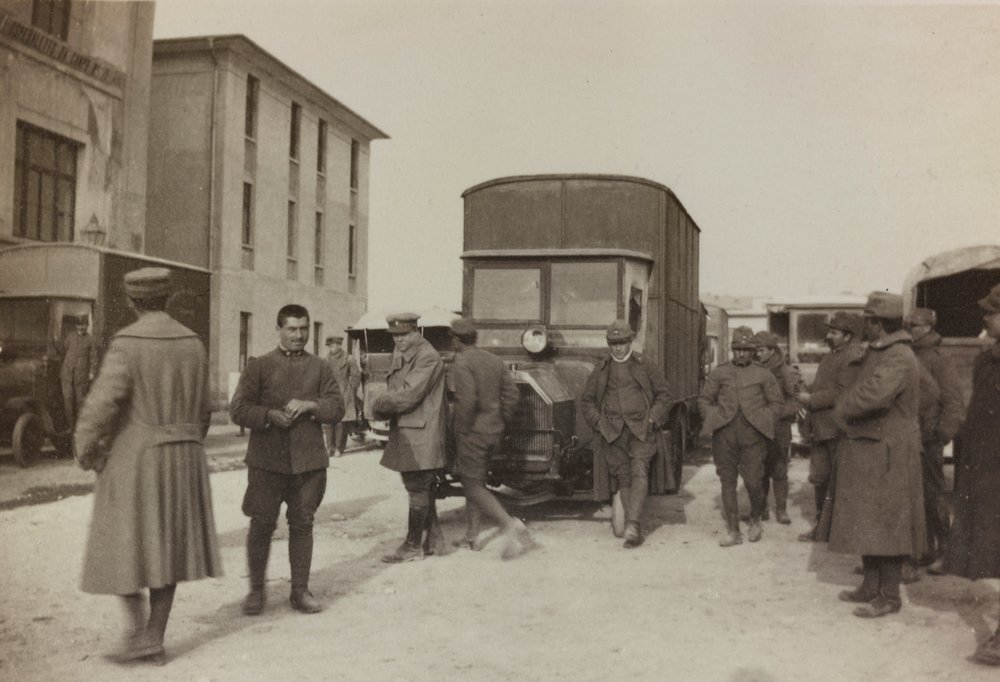 Album 'Pictures of War II': Italian soldiers in Gradisca Sagrado ...