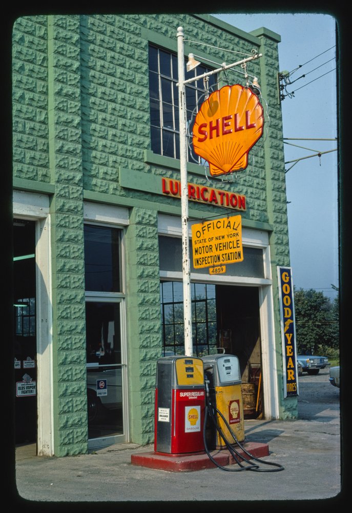Shell Gasoline Station, Delaware Street, Walton, New York, USA