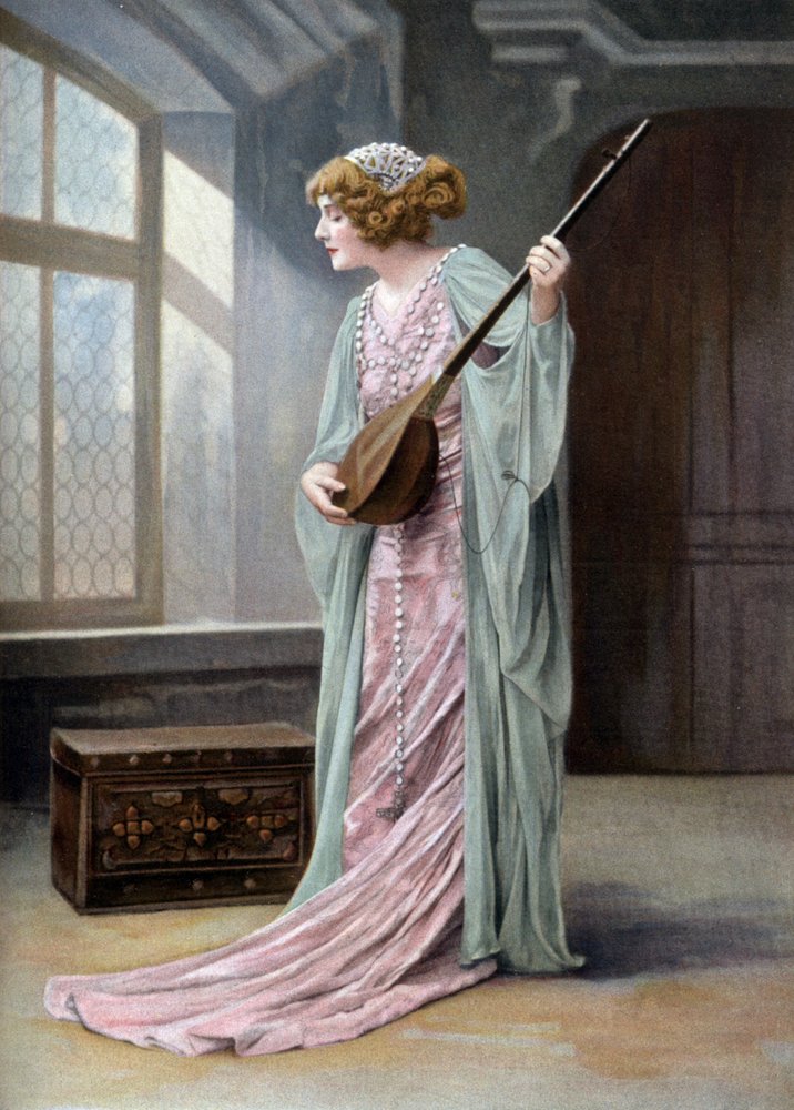 Opera singer Marguerite Carre as Orlanda in La reine fiammette in Paris