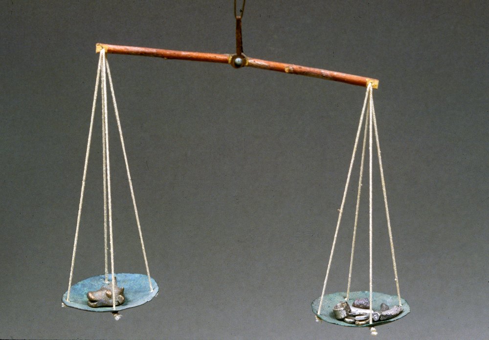 Scale for Weighing Gold and Silver by Roman