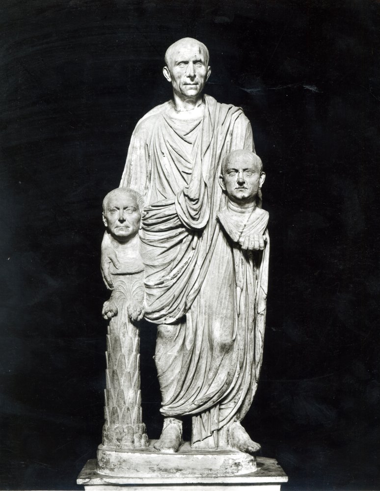 Lucius Junius Brutus Holding Busts of His Ancestors by Roman