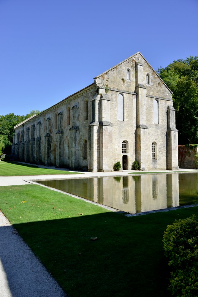 Romanesque architecture: Exterior view of the forge of the Cistercian ...