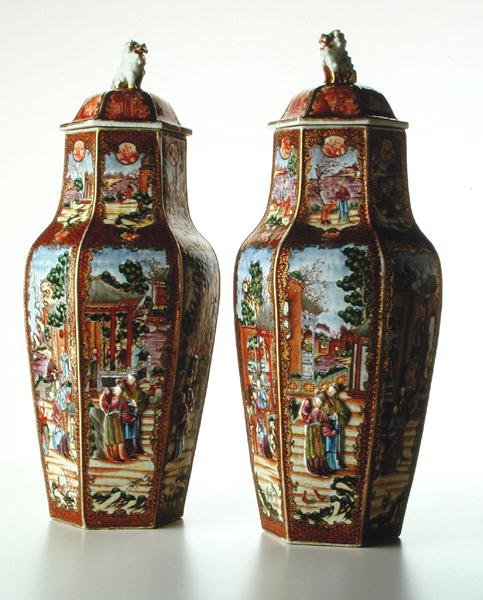 Pair of Chinese Hexagonal Vases with their Covers, Qianlong Period