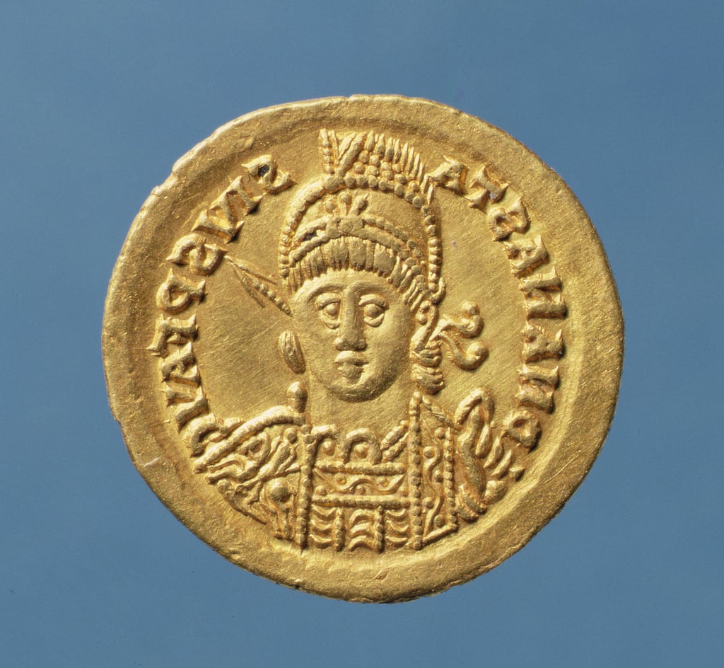 Solidus (obverse) minted by Theodoric I (AD 471-AD 526) Ostrogothic ...
