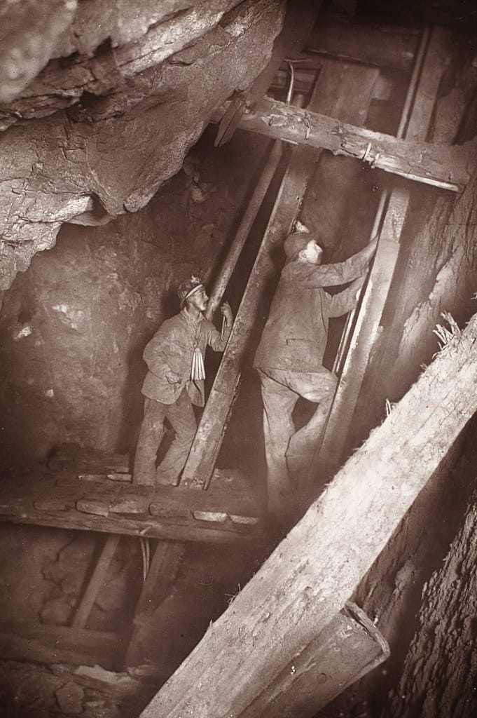 The Man Engine at Cook's Kitchen Mine, illustration from ''Mongst mines ...