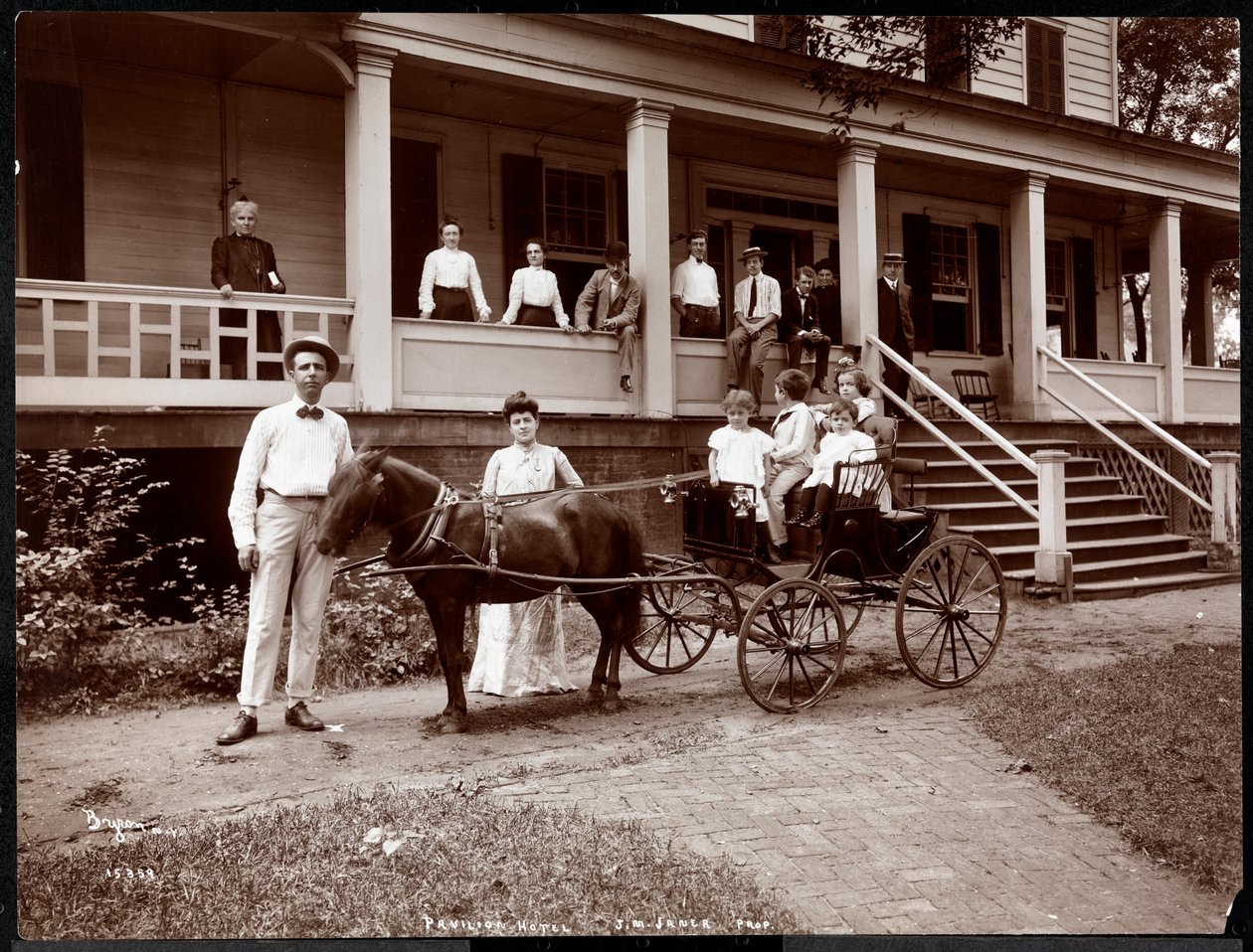 The Janer Family, Staff and Guests at Janer's Pavilion Hotel, Red Bank ...