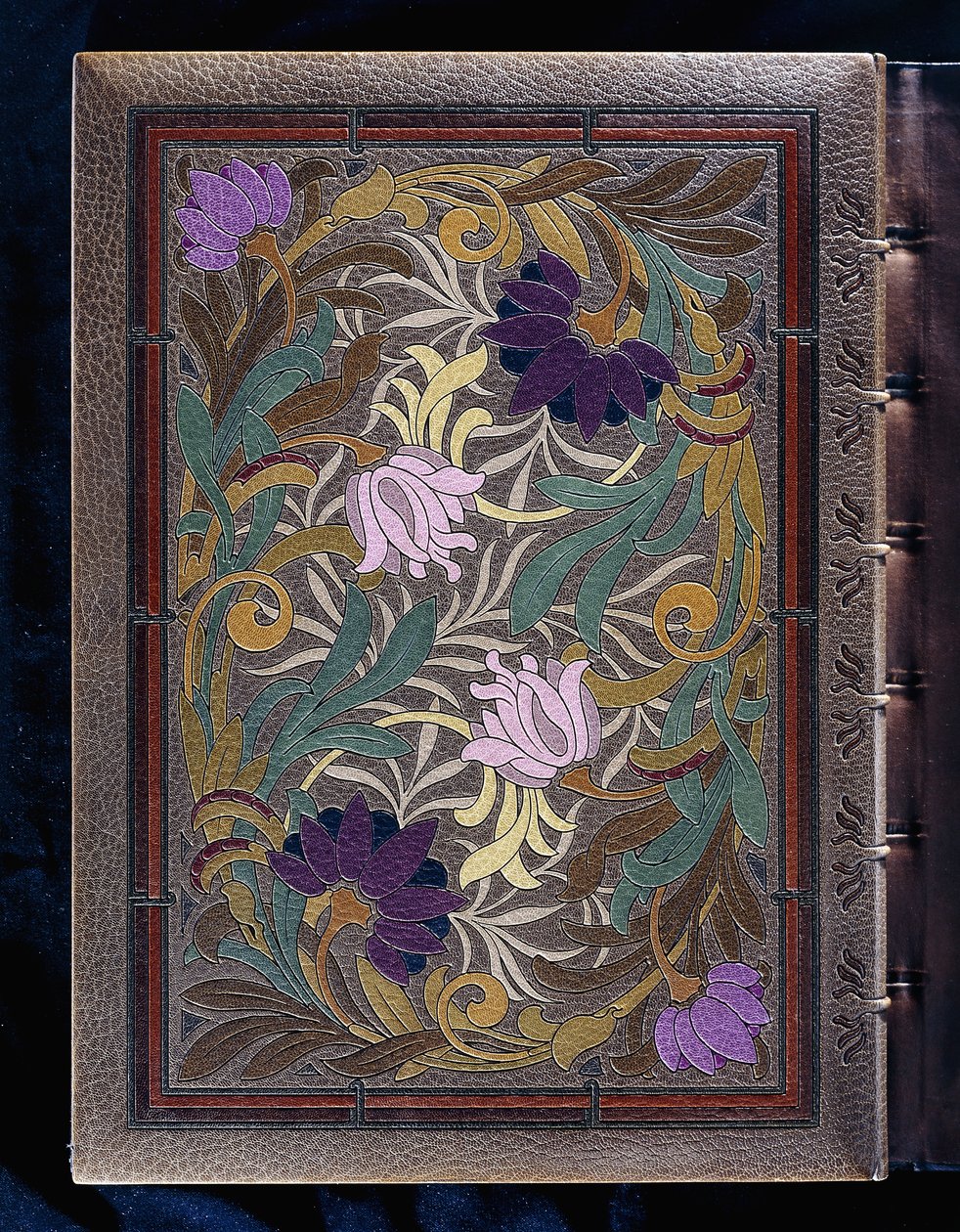 Upper Book Cover, with Semi-Naturalistic Design of Lotuses and ...