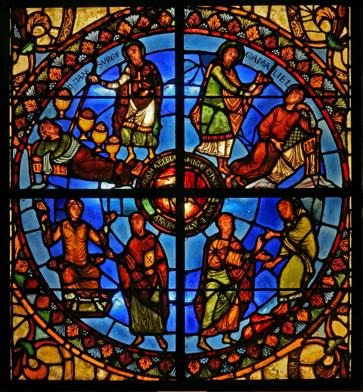 Window Treasury-D depicting the story of St Stephen's relics