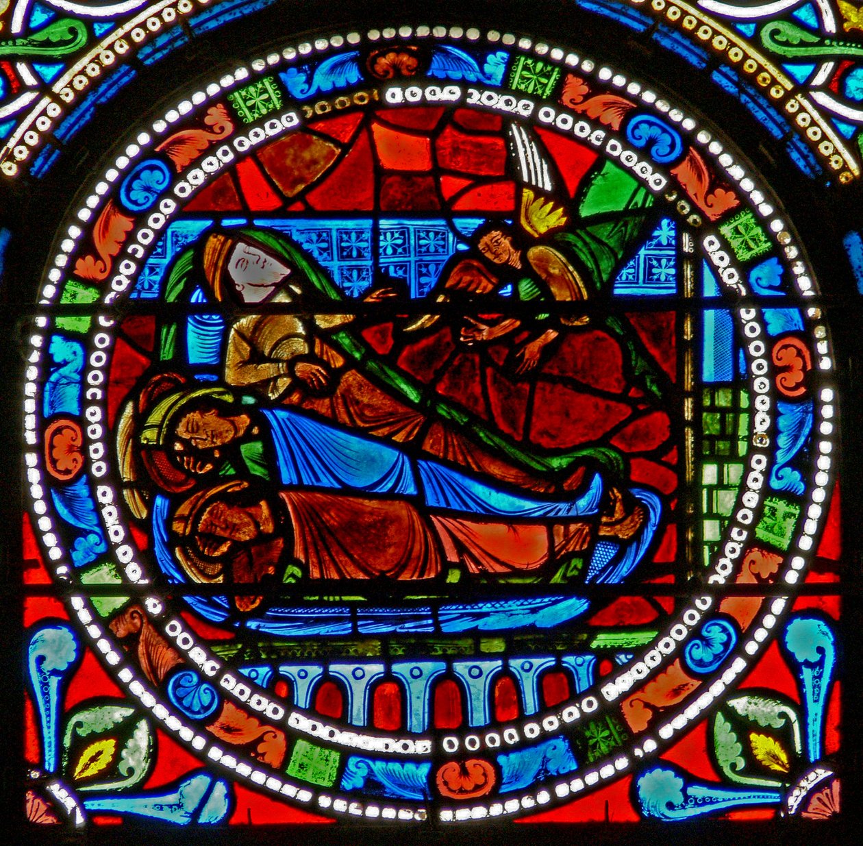 Window wXVII depicting the Magi are warned in a dream