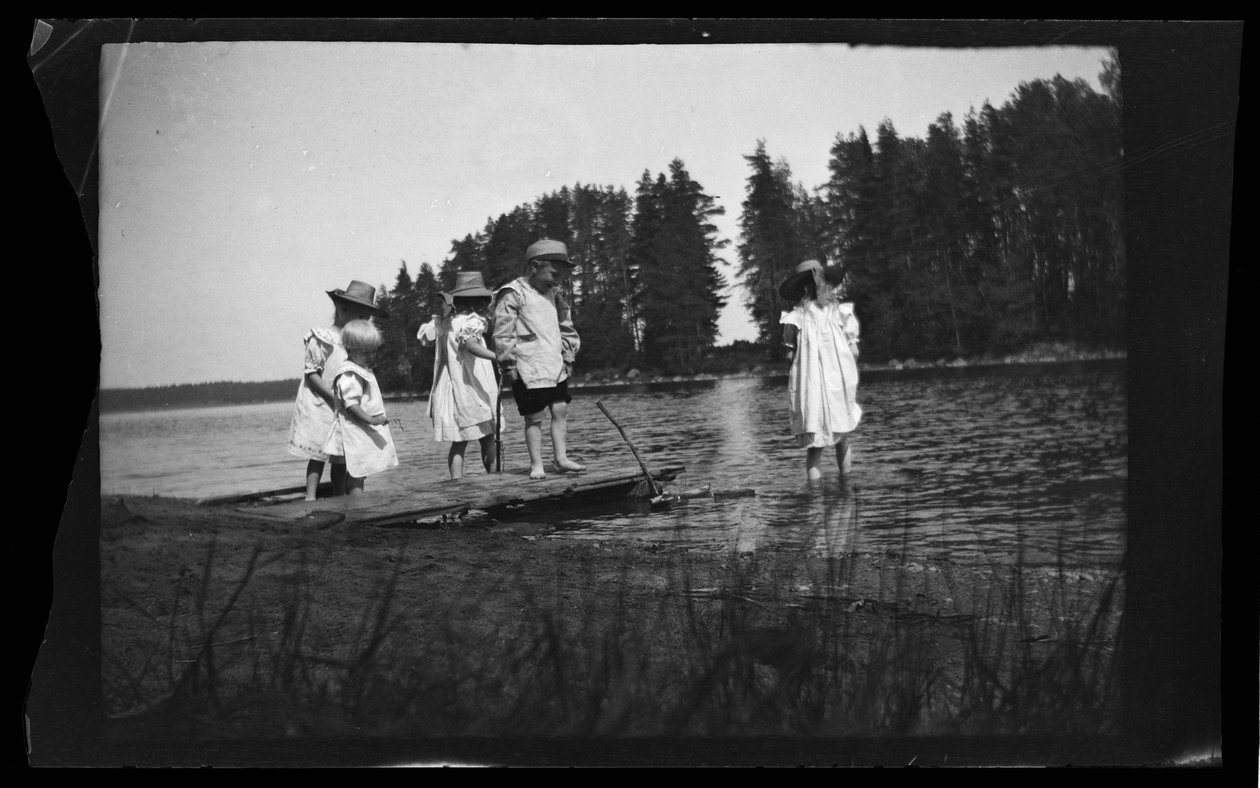 Children Playing on the Beach by Hugo Simberg