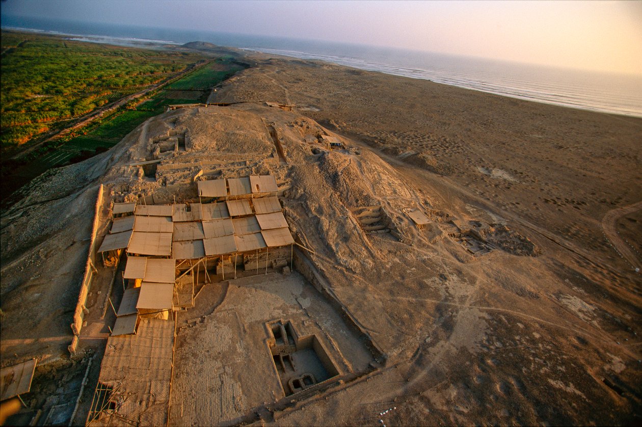 Huaco Cao Viejo, one of the largest mud-brick pyramids at El Brujo