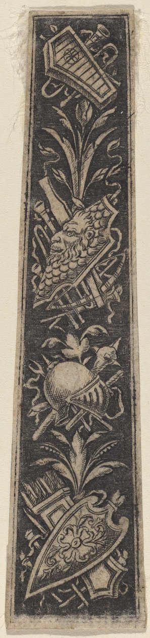 Ornament Plate with Armor and Musical Instruments