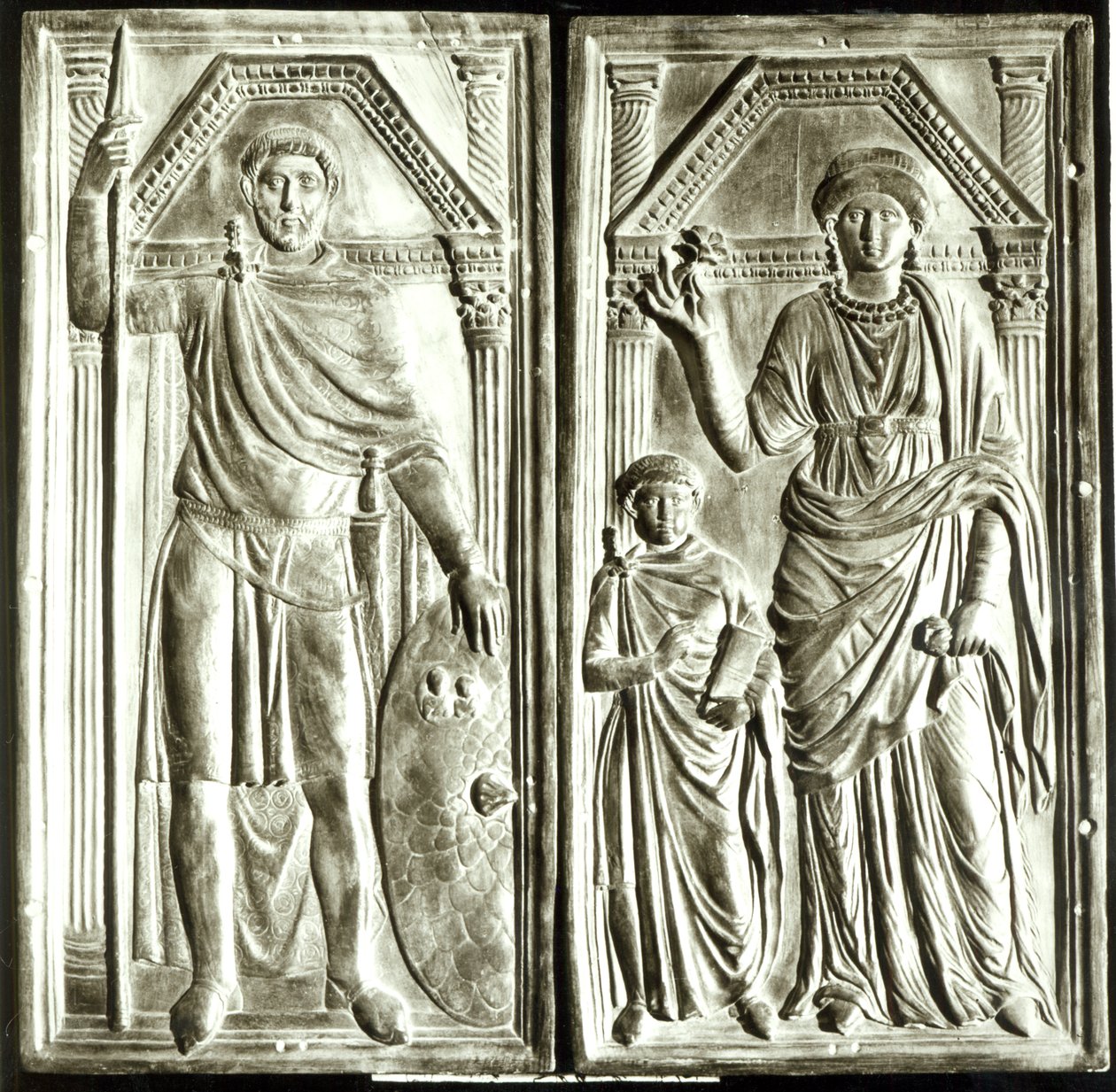Diptych depicting Stilicho, Serena and Eucharius