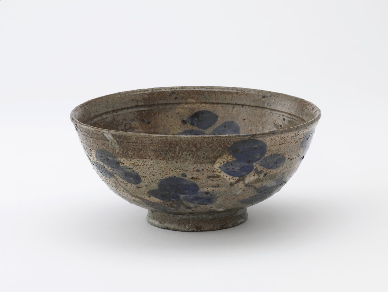 Serving bowl with Kenzan style decoration, Edo period