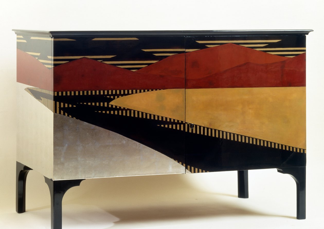 Lacquered Art Deco style cabinet by Jean Dunand