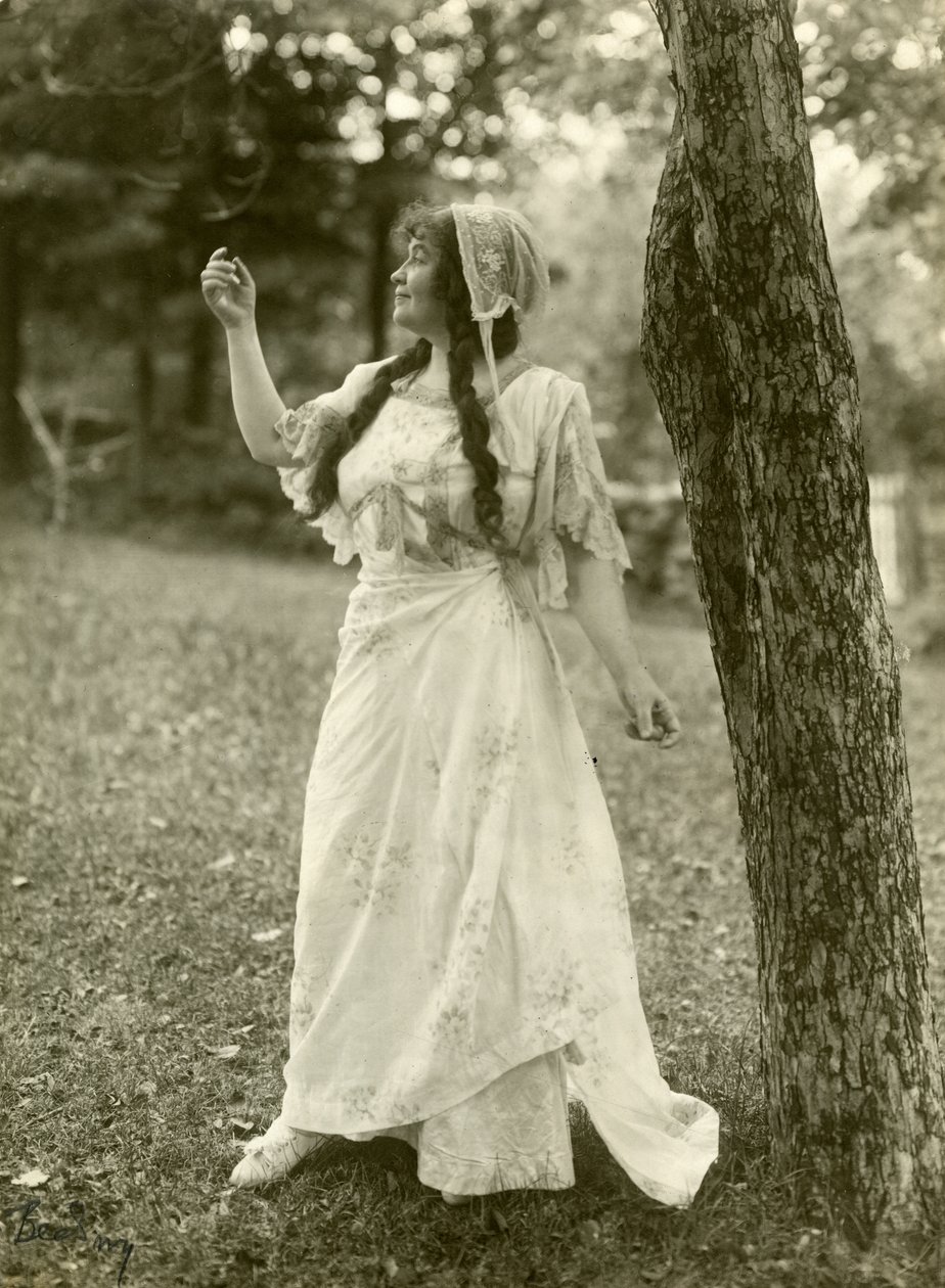 Grace Duffy Boylan, c.1905-17 by Jessie Tarbox Beals
