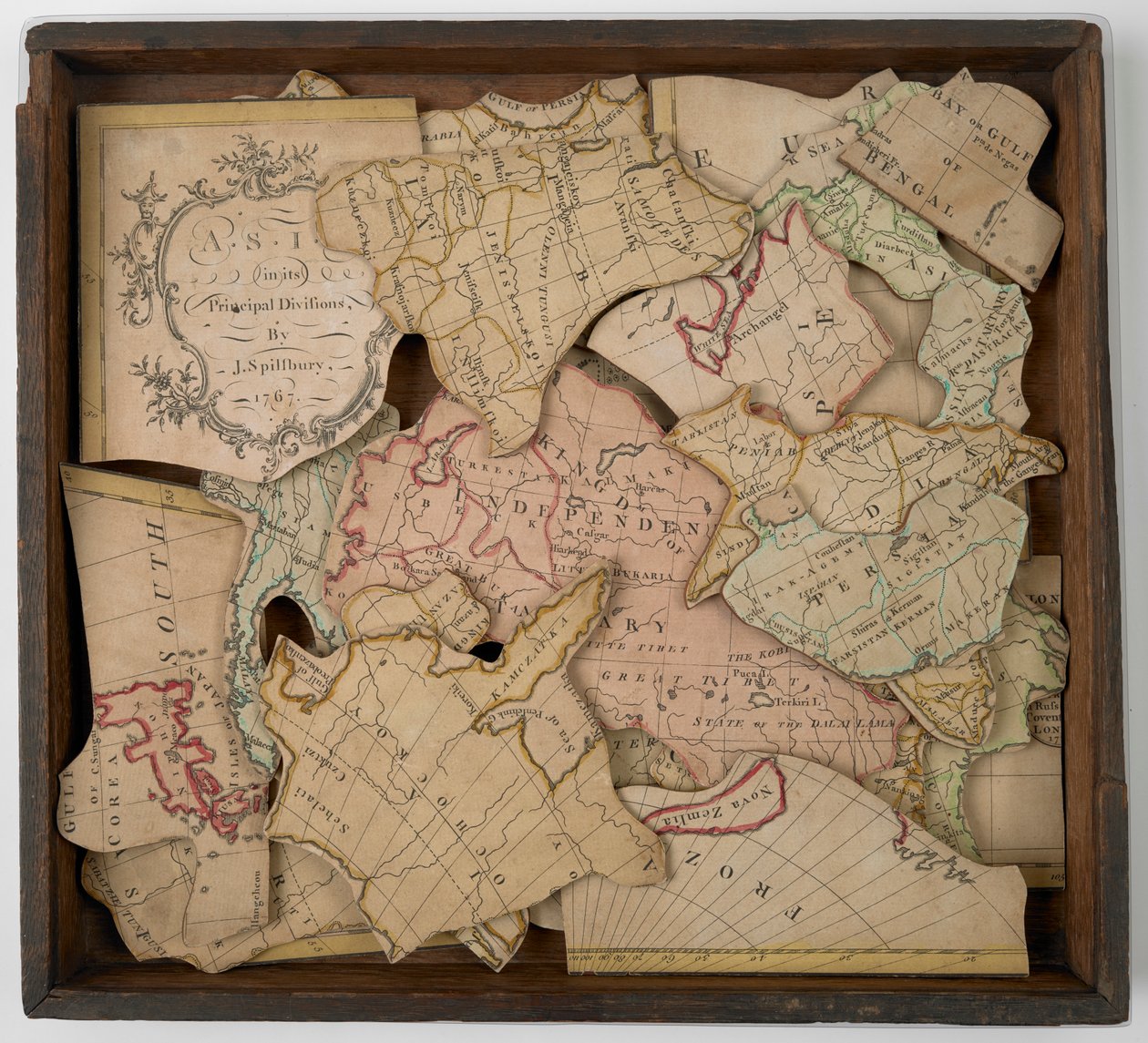 A map of Asia in the form of a jigsaw puzzle