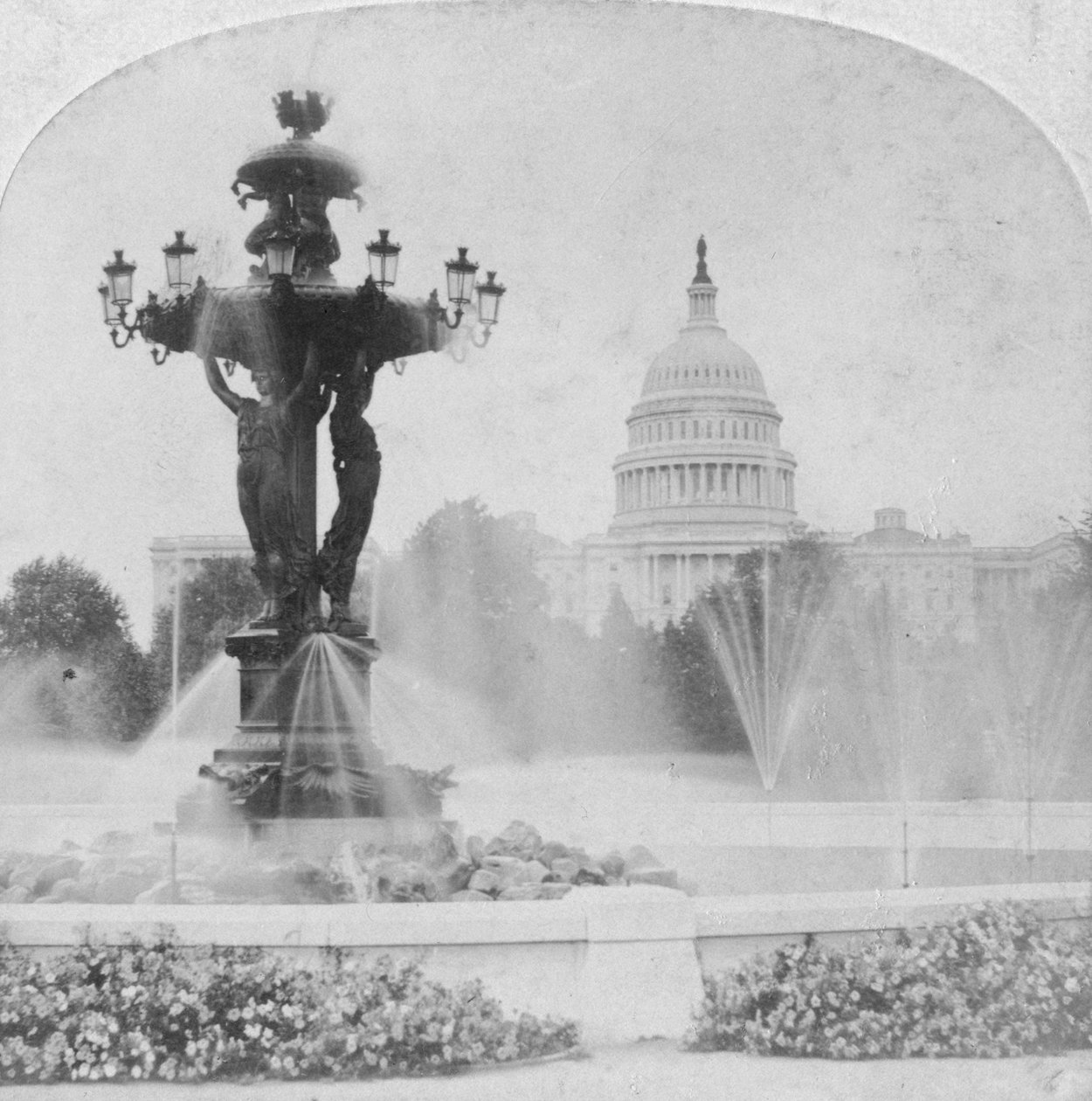 The Bartholdi Fountain and the Capitol, Washington DC, USA