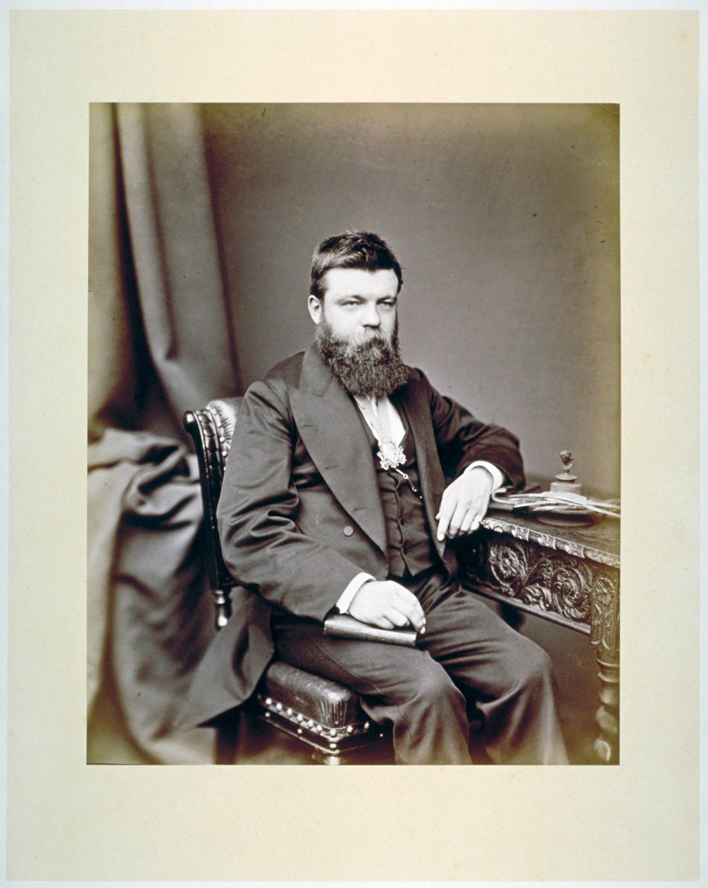 TC Fendick, Master of the Worshipful Company of Glaziers Wearing His ...