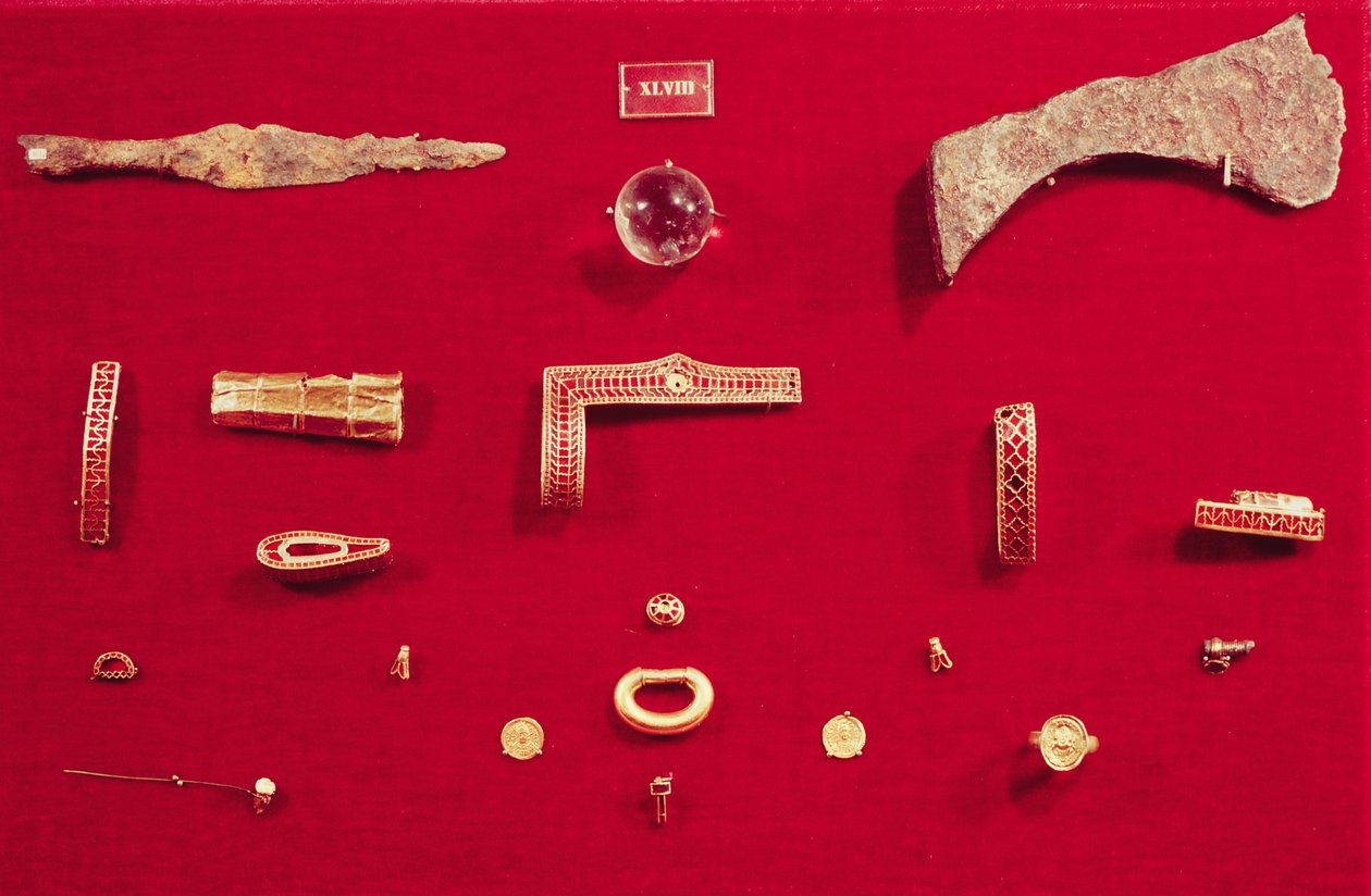 Selection of jewellery and weapons from the Treasure of Childeric