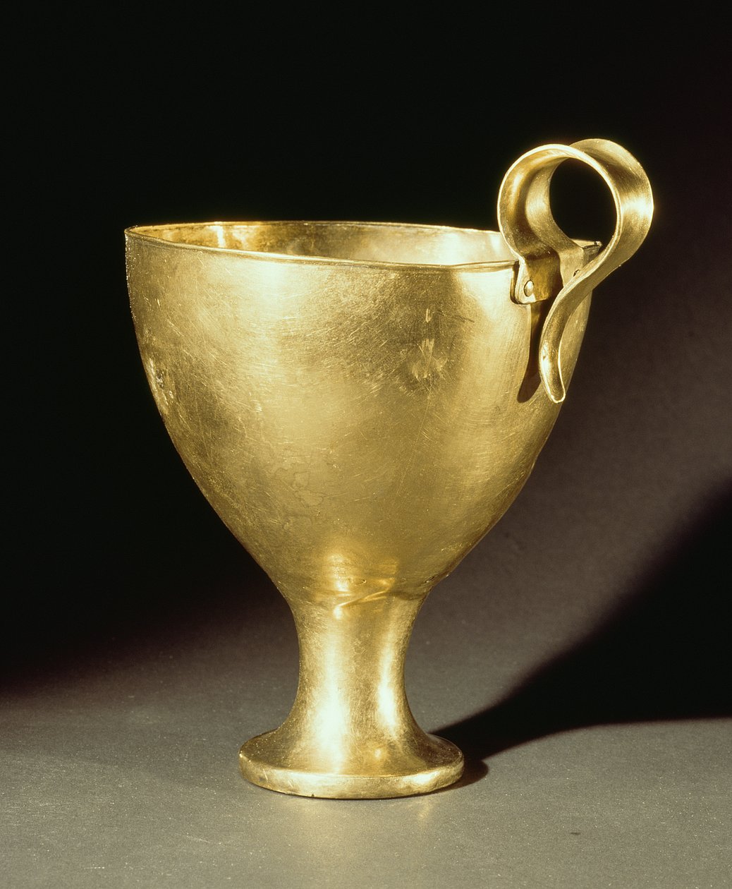 Cup from Shaft Grave IV, Mycenae by Mycenaean