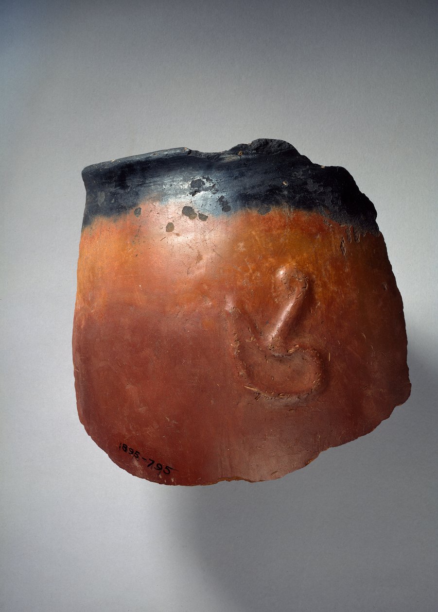 Pot shard showing crown of Lower Egypt in relief, Predynastic