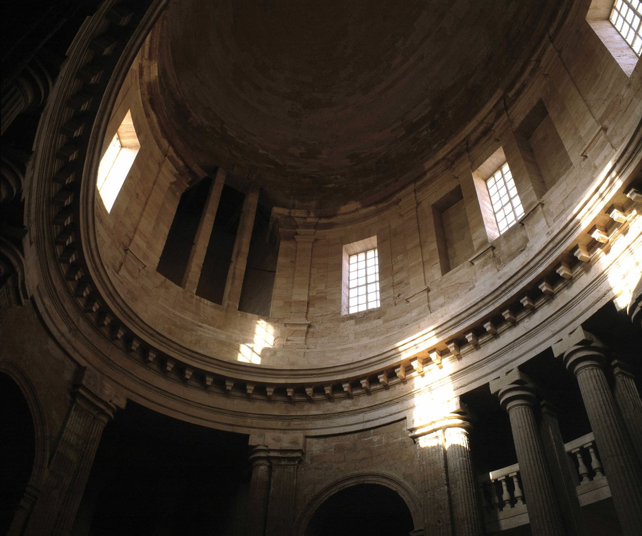 Baroque architecture: Chapel of the Old Charite, monastery of Marseille