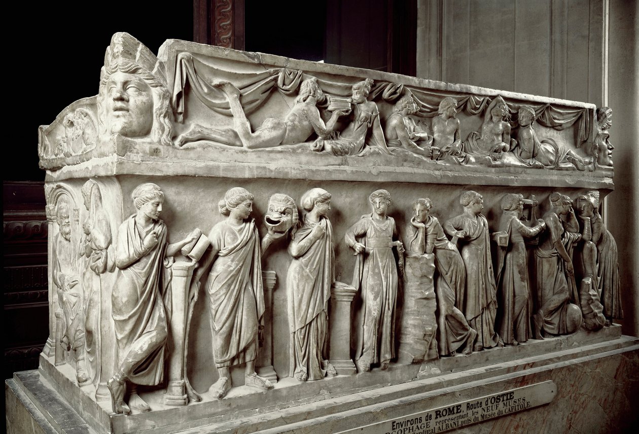 Roman art: marble sarcophagus decorates stockings depicting the Muses ...