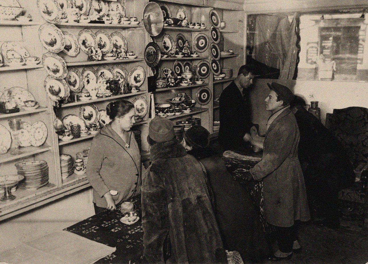 Preview Before the Auction of the Properties of the Romanov Tsar Family ...