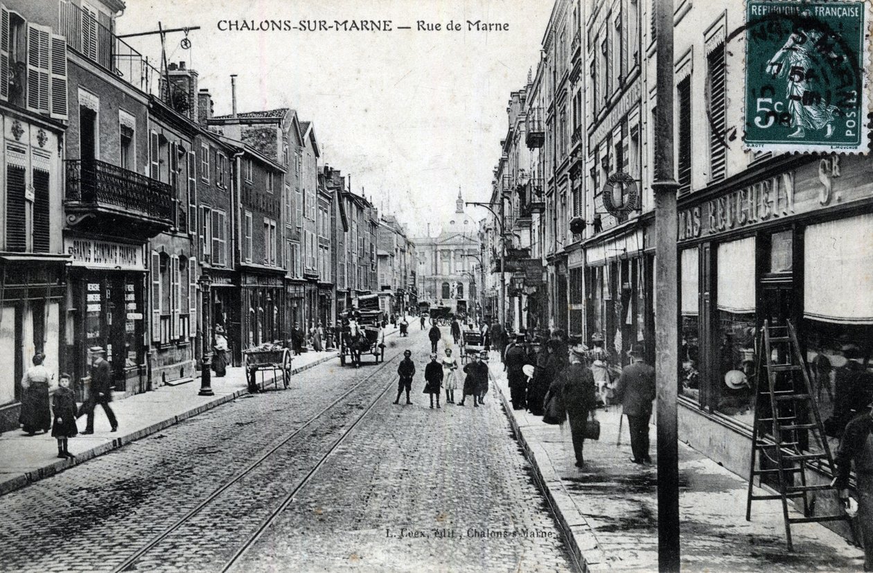 Chalons sur Marne: View of Rue de la Marne