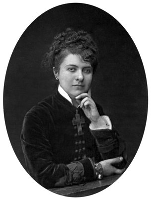 Marie Dumas, french actress, photo by Mulnier